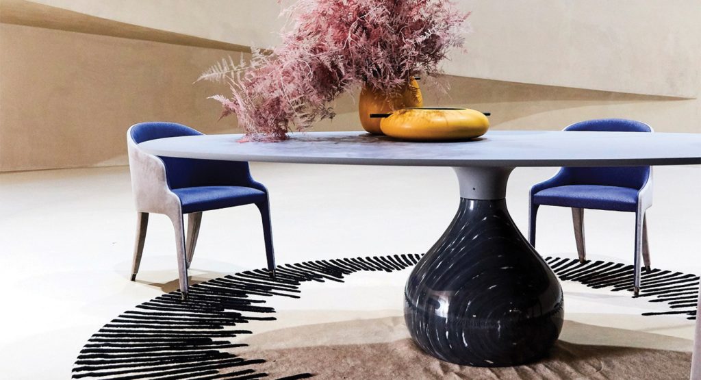 Légende du design: la table Aqua de Roche Bobois - Maisons du Maroc